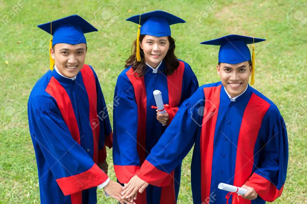 El arte del discurso: inspirando a los graduados de colegio hacia un ...